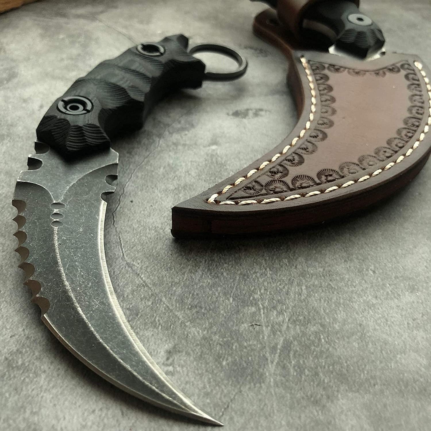Fixed Blade Karambit Pivot