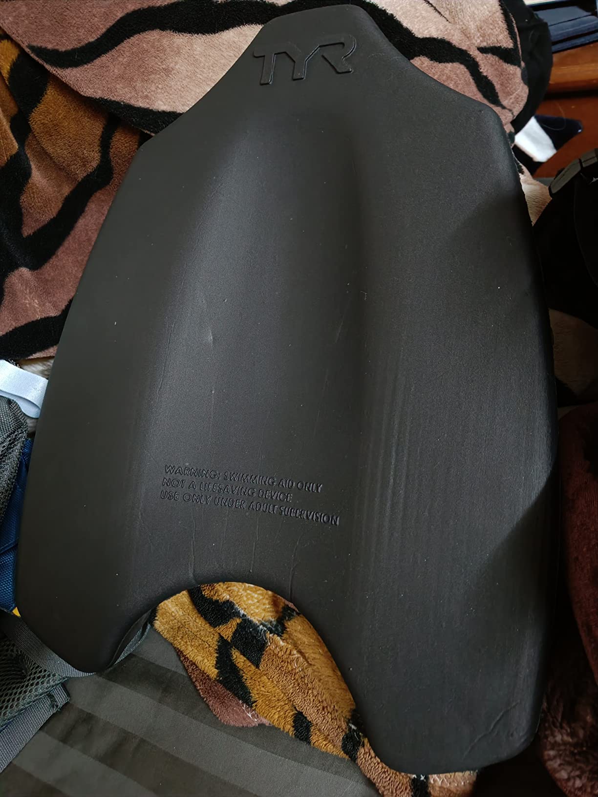 Buy TYR Hydrofoil Kickboard Swim Equipments & Accessories Adult (Black ...