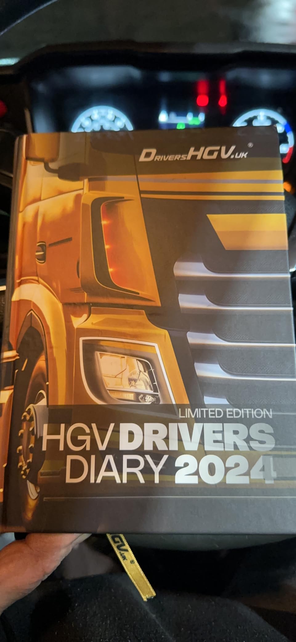 HGV Drivers Diary 2024: Trucker Log Book | Weekly Timesheet | Shift ...