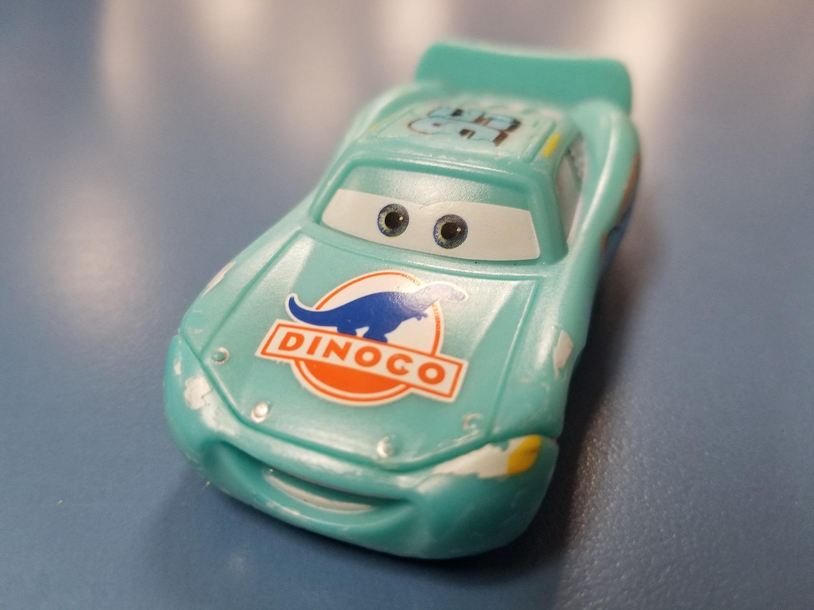 Amazon.com: Disney Car Toys, Color Changers, Dinoco Lightning McQueen ...