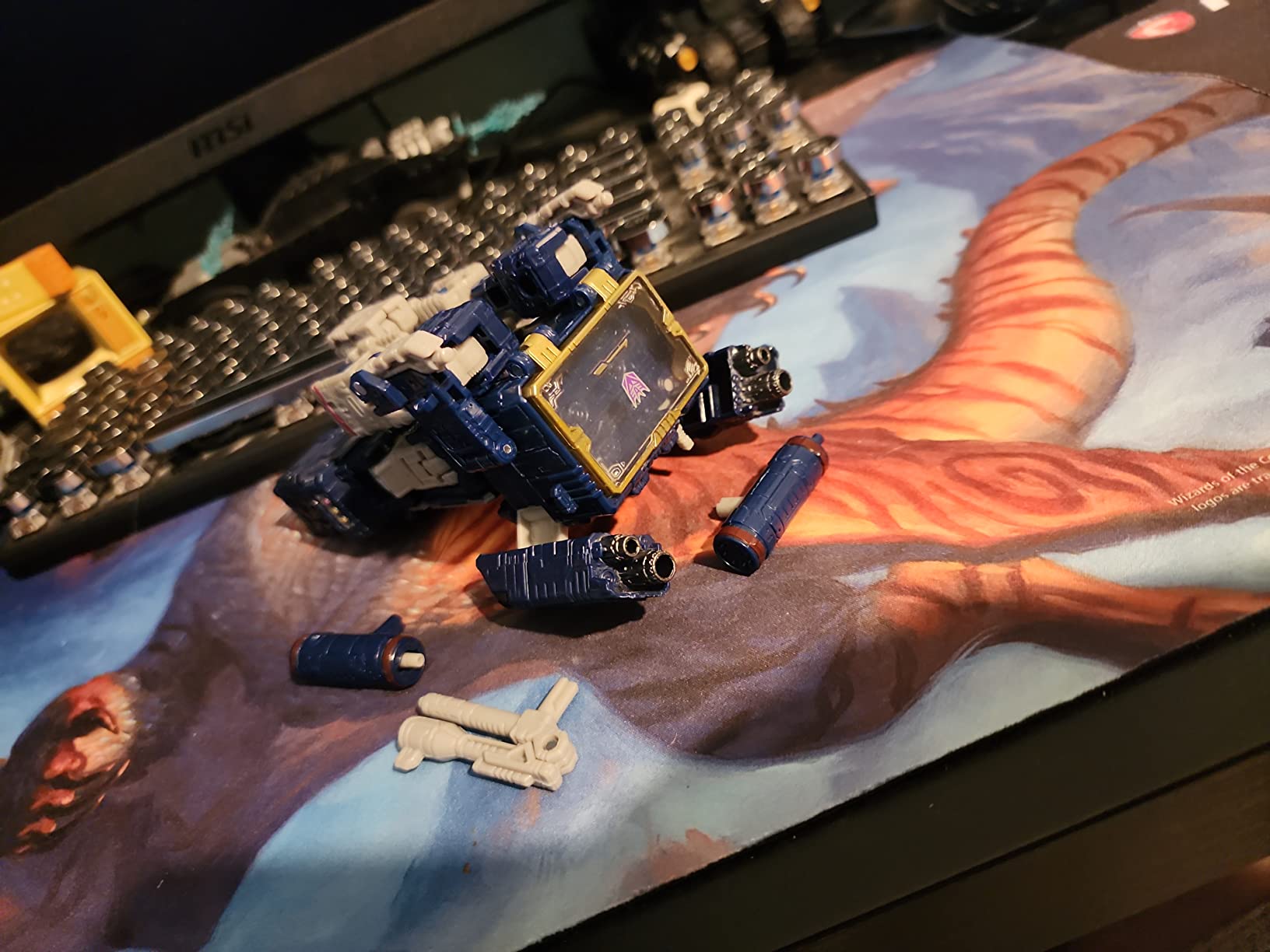 $10/mo - Finance Transformers TRA GEN Legacy EV Voyager S Soundwave ...