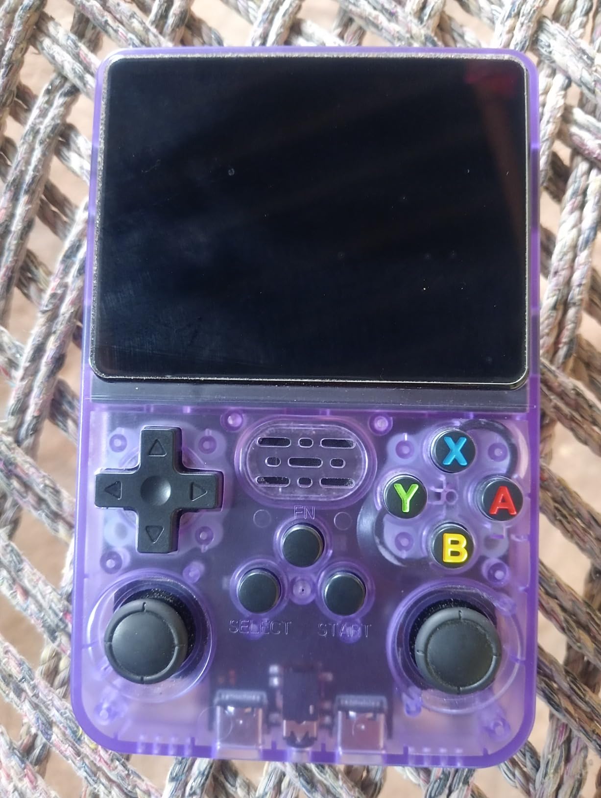 R36S Handheld Game Console 3.5 inch Retro Handheld Video Games Consoles ...