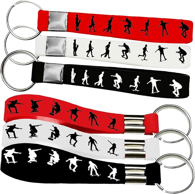 Amazon.com: Oringaga 24PCS Skateboard Theme Silicone Keychains/Keyrings ...