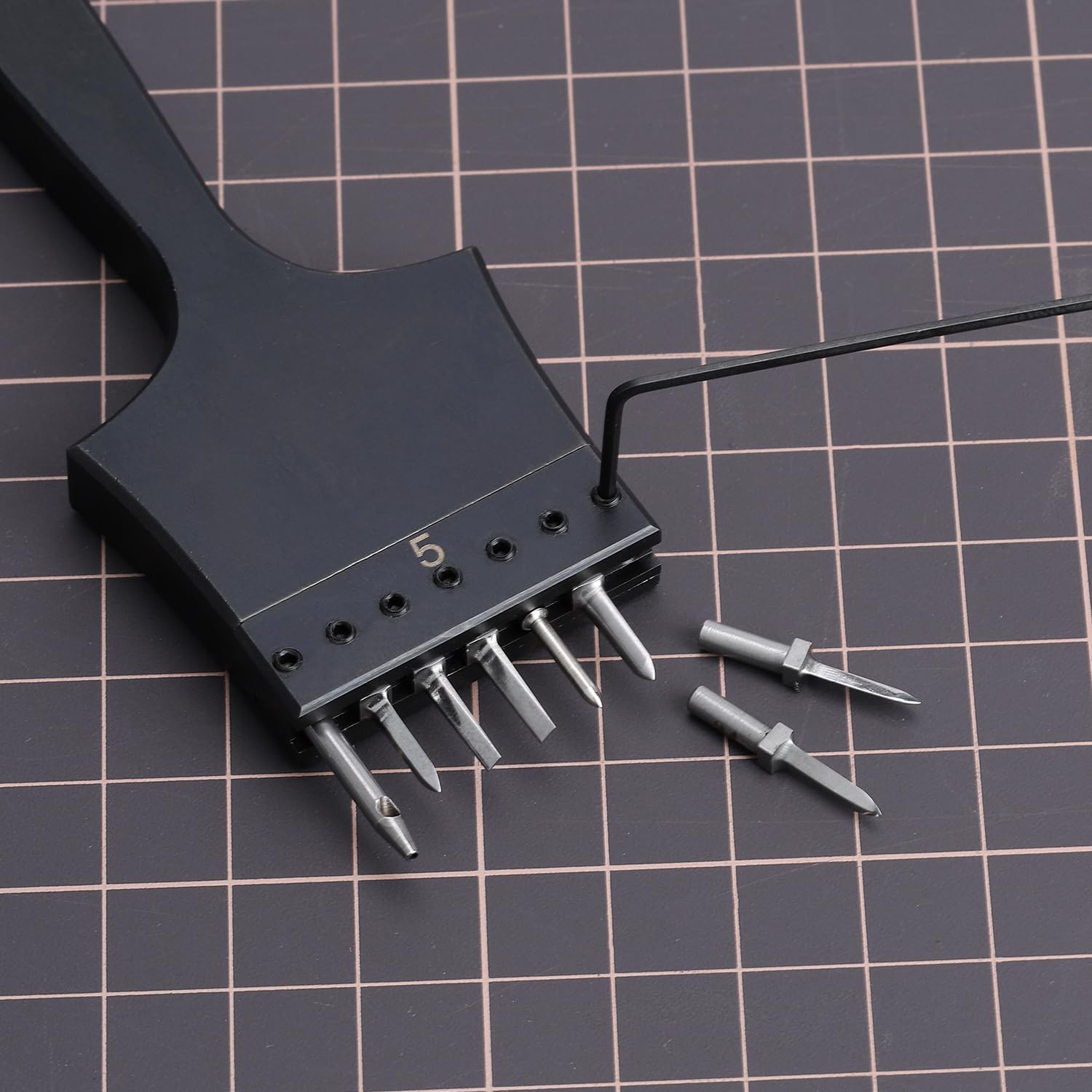 Snapklik.com : Removable Leather Hole Punch,Versatile Leather Stitching ...