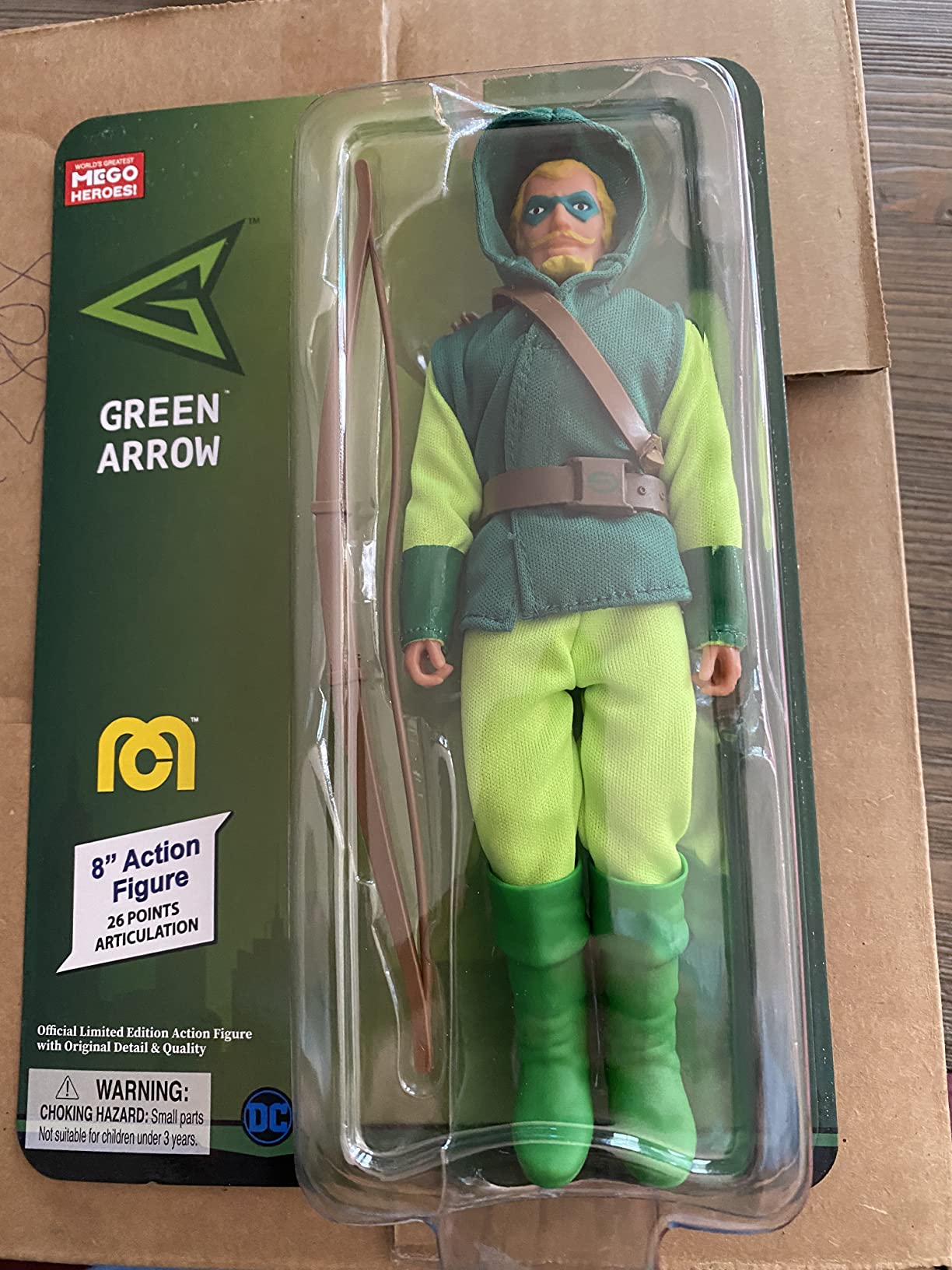 Amazon.com: Mego Topps X DC Comics Green Arrow 8" Action Figure ...