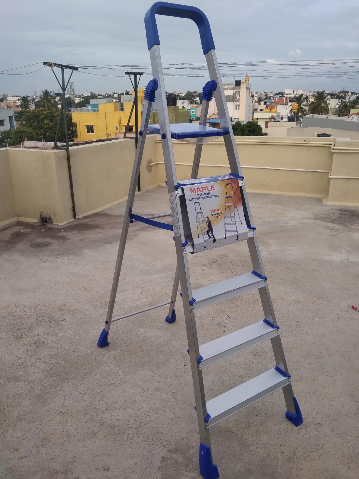 FLIPZON Foldable 6 Step Maple Aluminium Ladder, Light Weight, Non Slipy ...