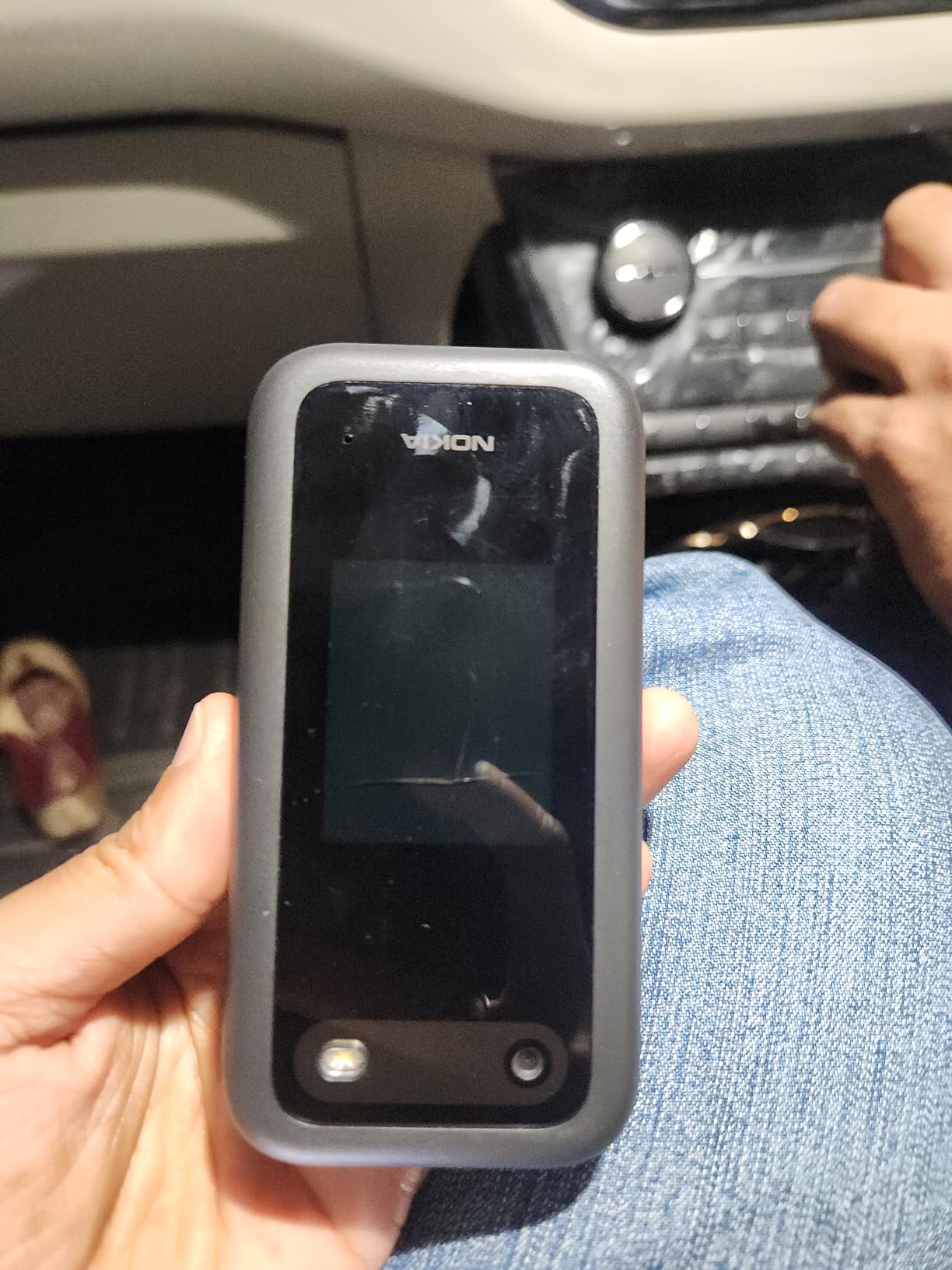 (Refurbished) Nokia 2660 Flip 4G Volte keypad Phone with Dual SIM, Dual ...