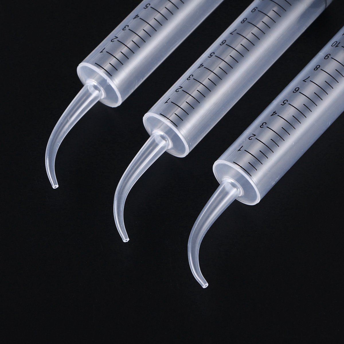 Dental Irrigation Syringe Curved Utility Syringes (50/bag) | Dental