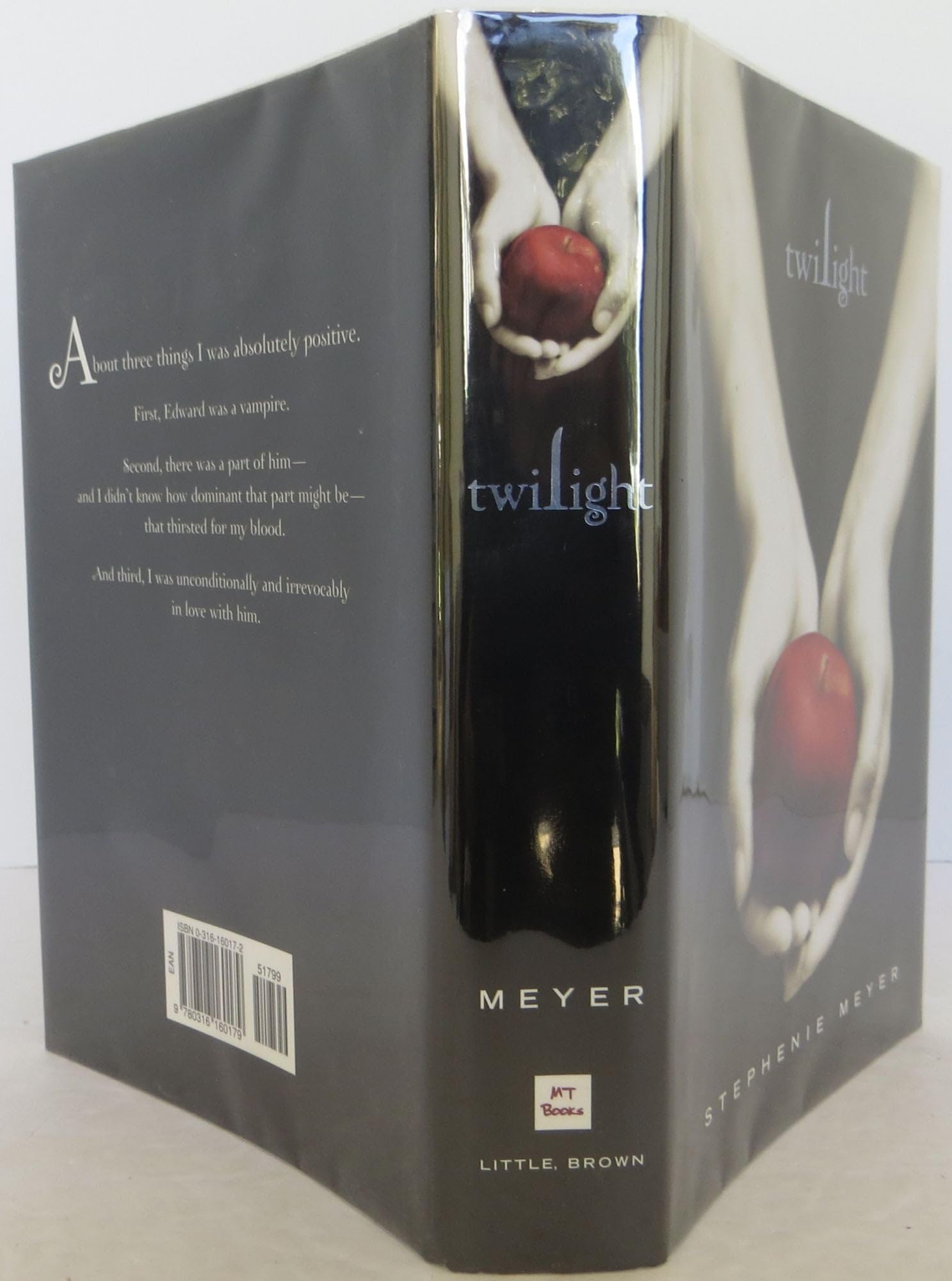 Twilight 1ST Edition: Meyer, Stephenie: 9780316014410: Amazon.com: Books