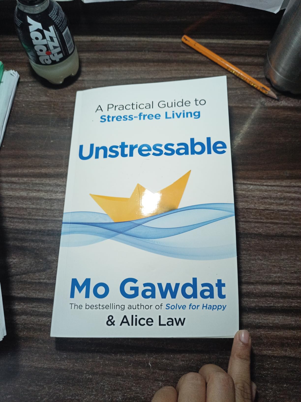 Unstressable : Mo Gawdat and Alice Law: Amazon.in: Books