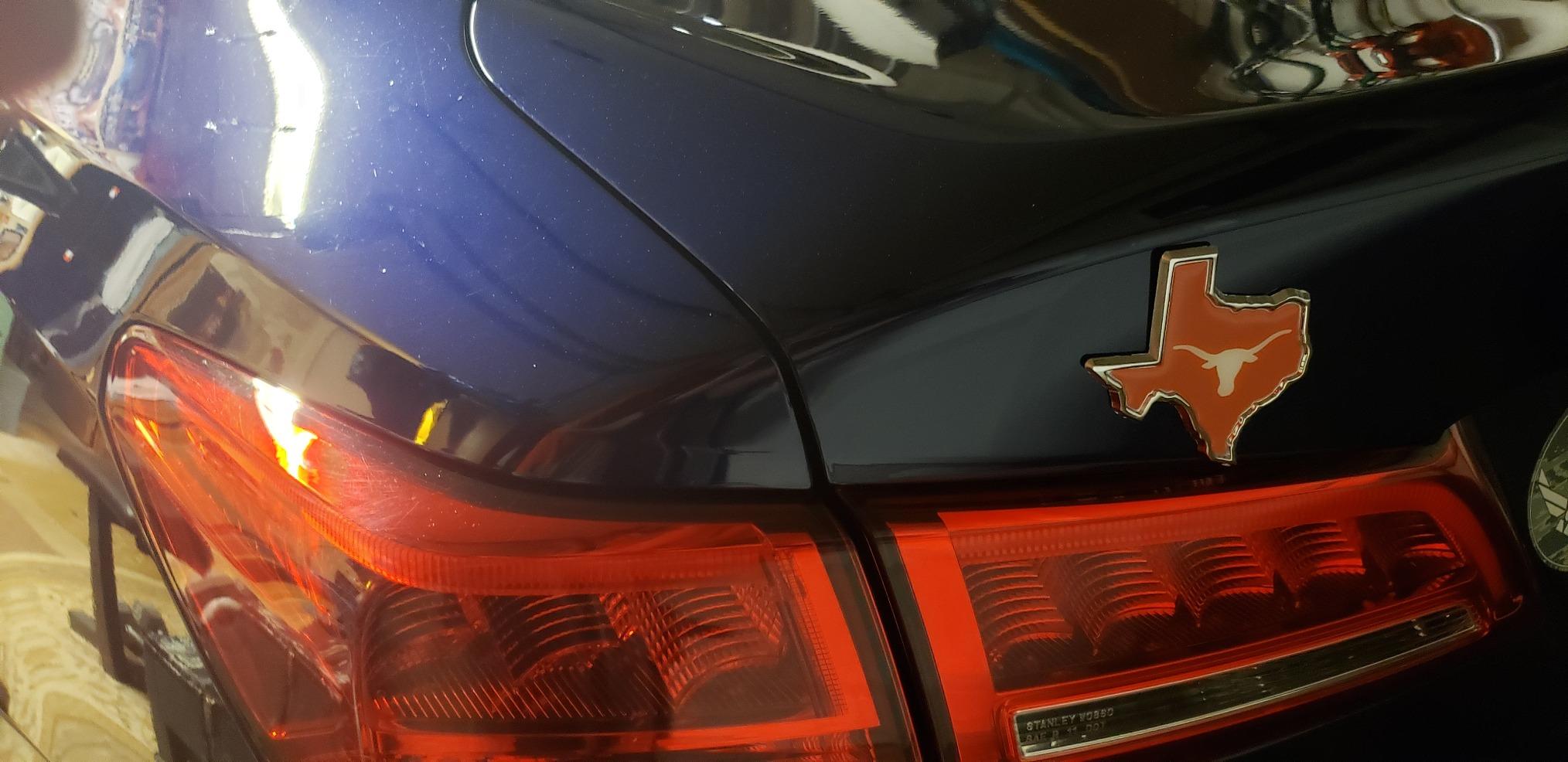 Amazon.com: University of Texas Logo in TX shape Metal Car Emblem ...