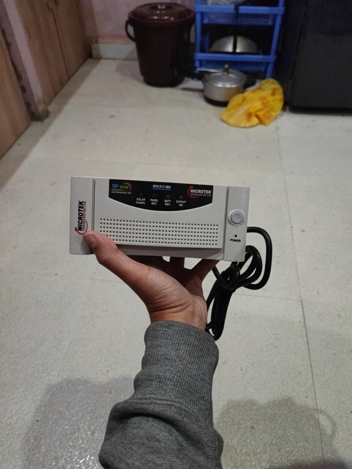 Microtek M-Sun PWM Technology MTK1012 SMU Solar Charge Controller ...