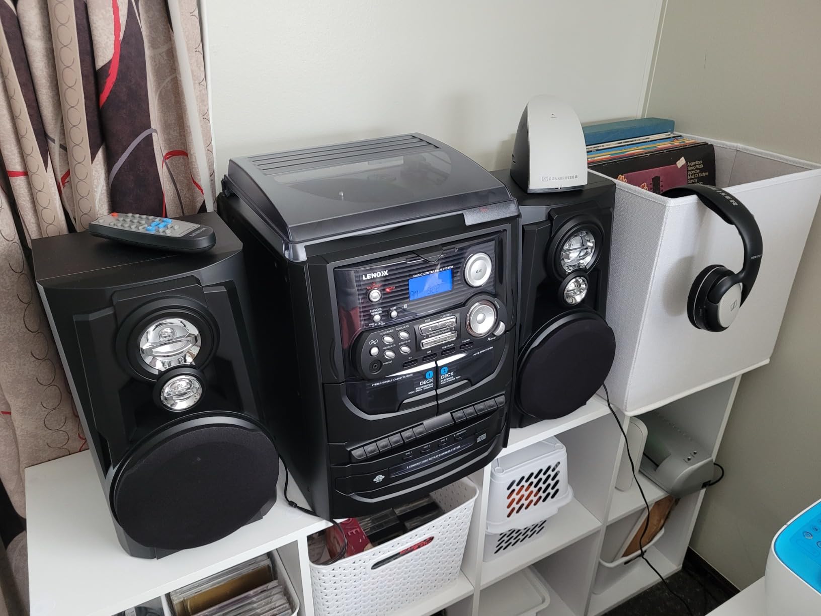 Lenoxx 3-in-1 CD Music System - 3 Speed Turntable, Dual Cassette & FM ...