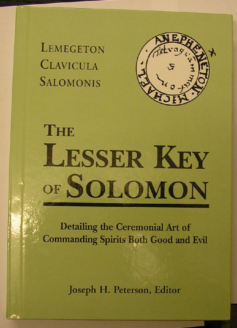 Comprar The Lesser Key of Solomon en USA desde Costa Rica | TiendaMia