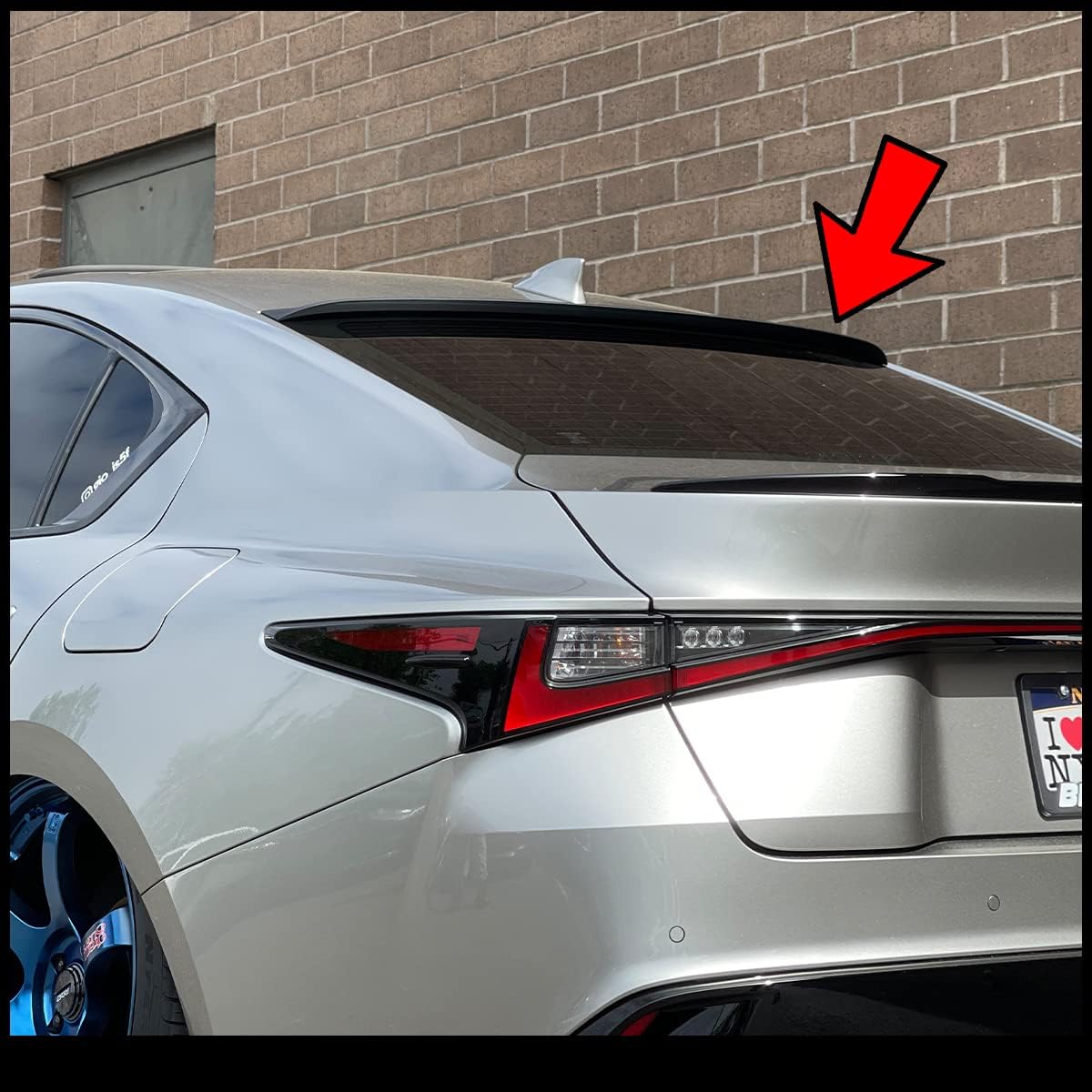 Amazon.com: SpoilerKing Rear Window Roof Spoiler Compatible with Lexus ...