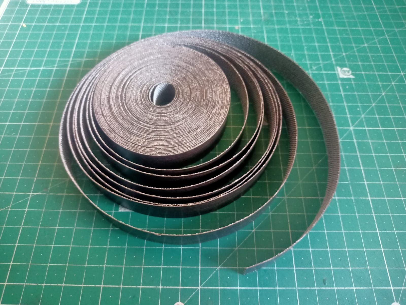 AVRIAN Edge Banding, 17mm x 10 mtr. roll of Veneer Edge Banding - Pre ...