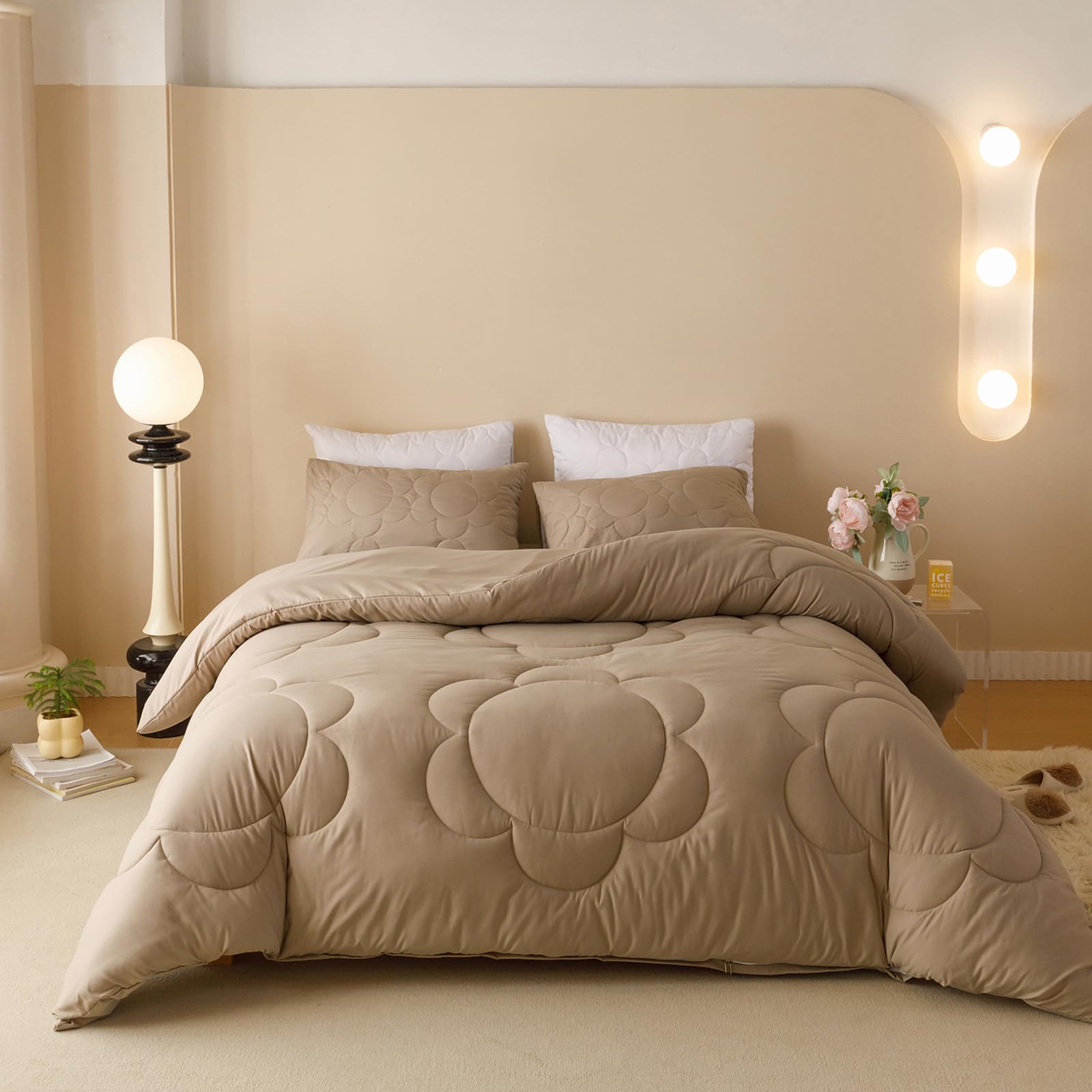 Amazon.com: Luxlovery Cream Coffee Comforter Set Full Khaki Sunflower ...