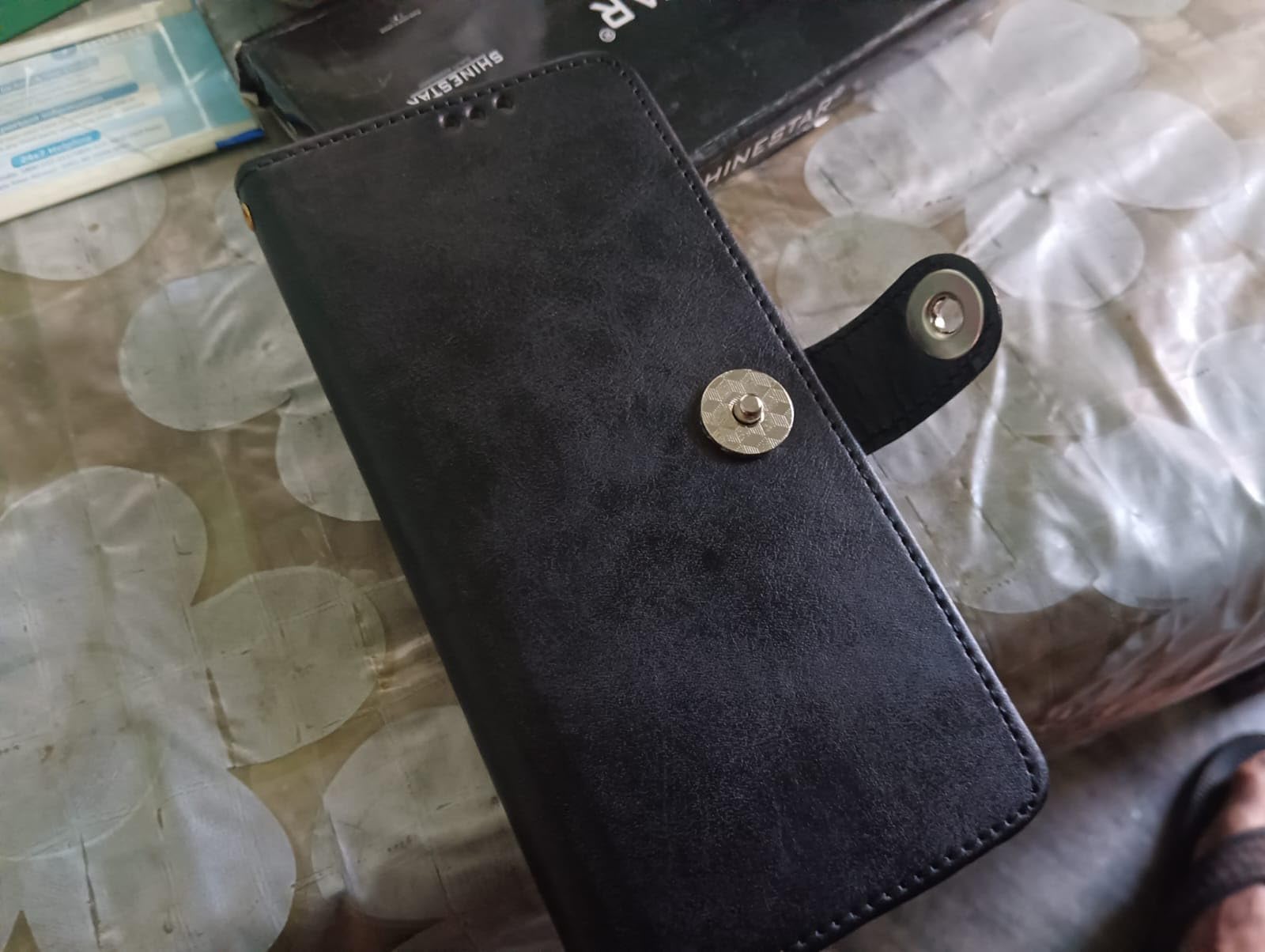 SHINESTAR Ultimate Leather Finish Flip Back Cover for Motorola Edge 40 ...