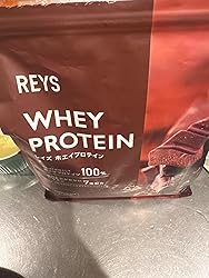 Amazon | REYS レイズ ホエイ プロテイン 山澤 礼明 監修 1kg 国内製造 ビタミン7種配合 WPCプロテイン ぷろていん ホエイプロテイン (オレンジ風味) | REYS ...