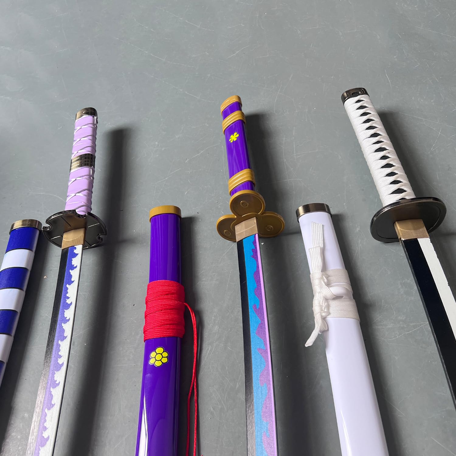 Snapklik.com : Roronoa Zoro 3 Piece Set Swords,Ni Dai Kitetsu,Enma,Wado ...