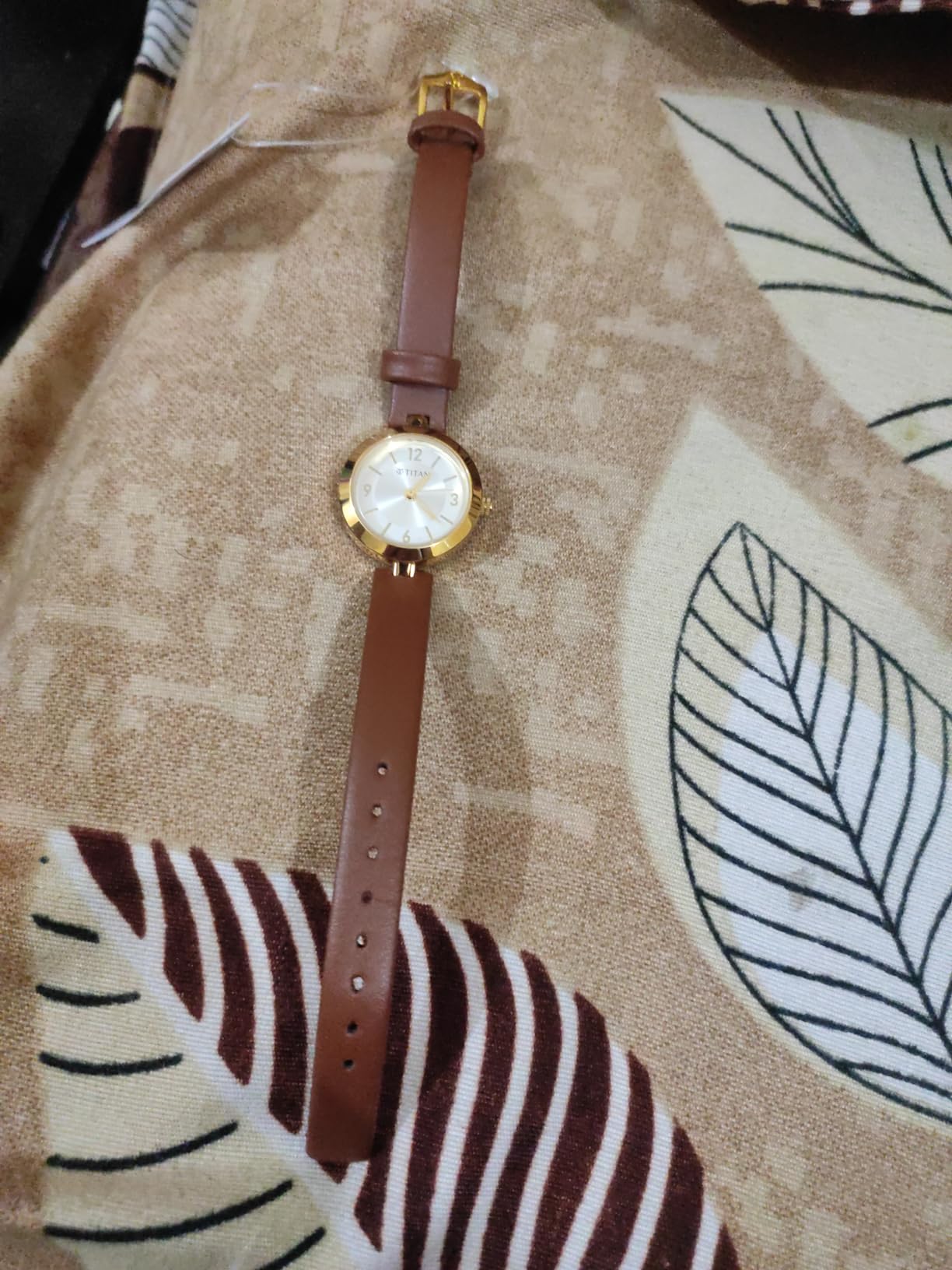 Titan Casual Watches for Women -2598YL03/NP2598YL03 : Amazon.in: Watches