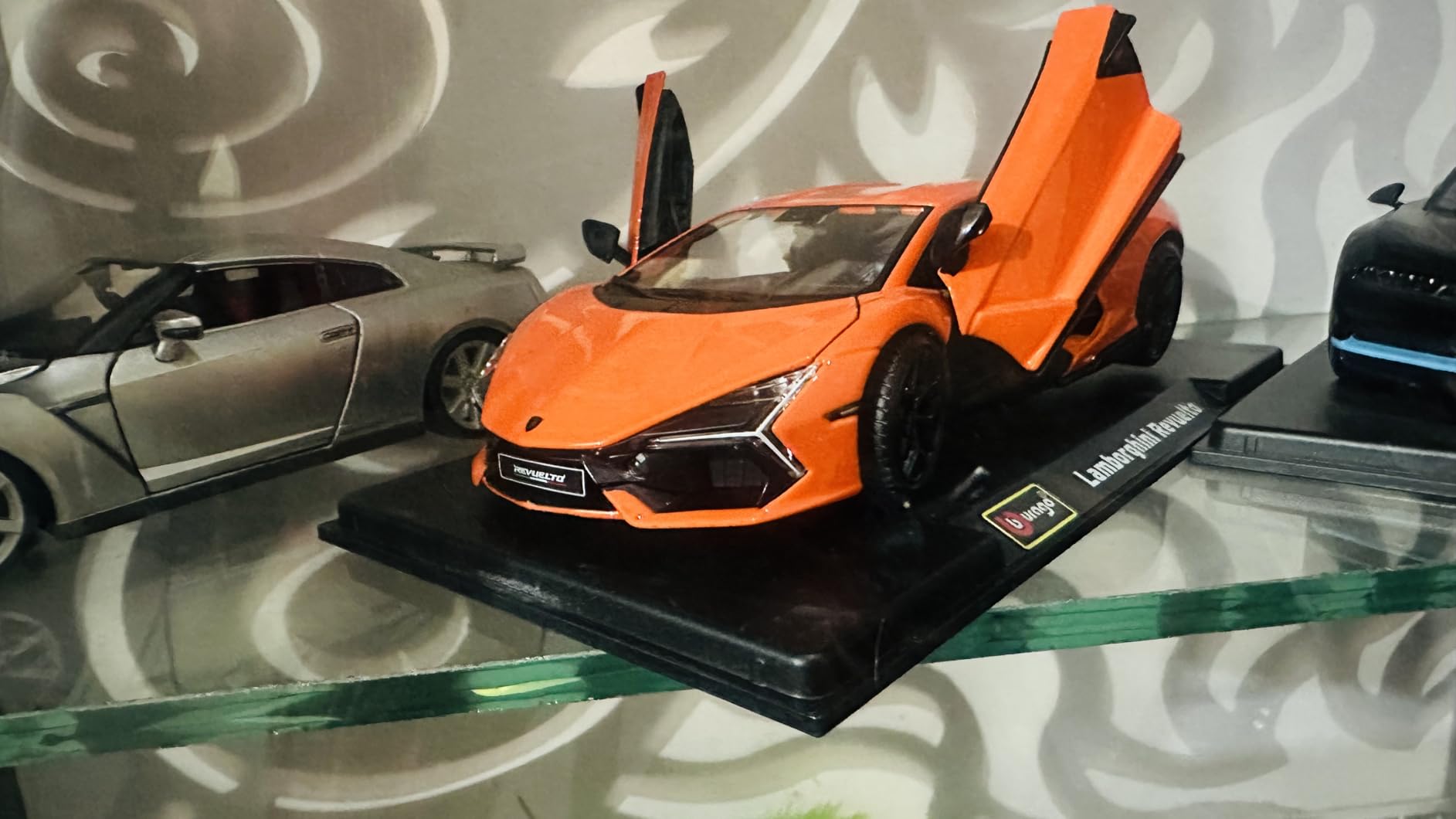 Bburago - 1/24 Scale Model Compatible with Lamborghini Revuelto Hybrid ...