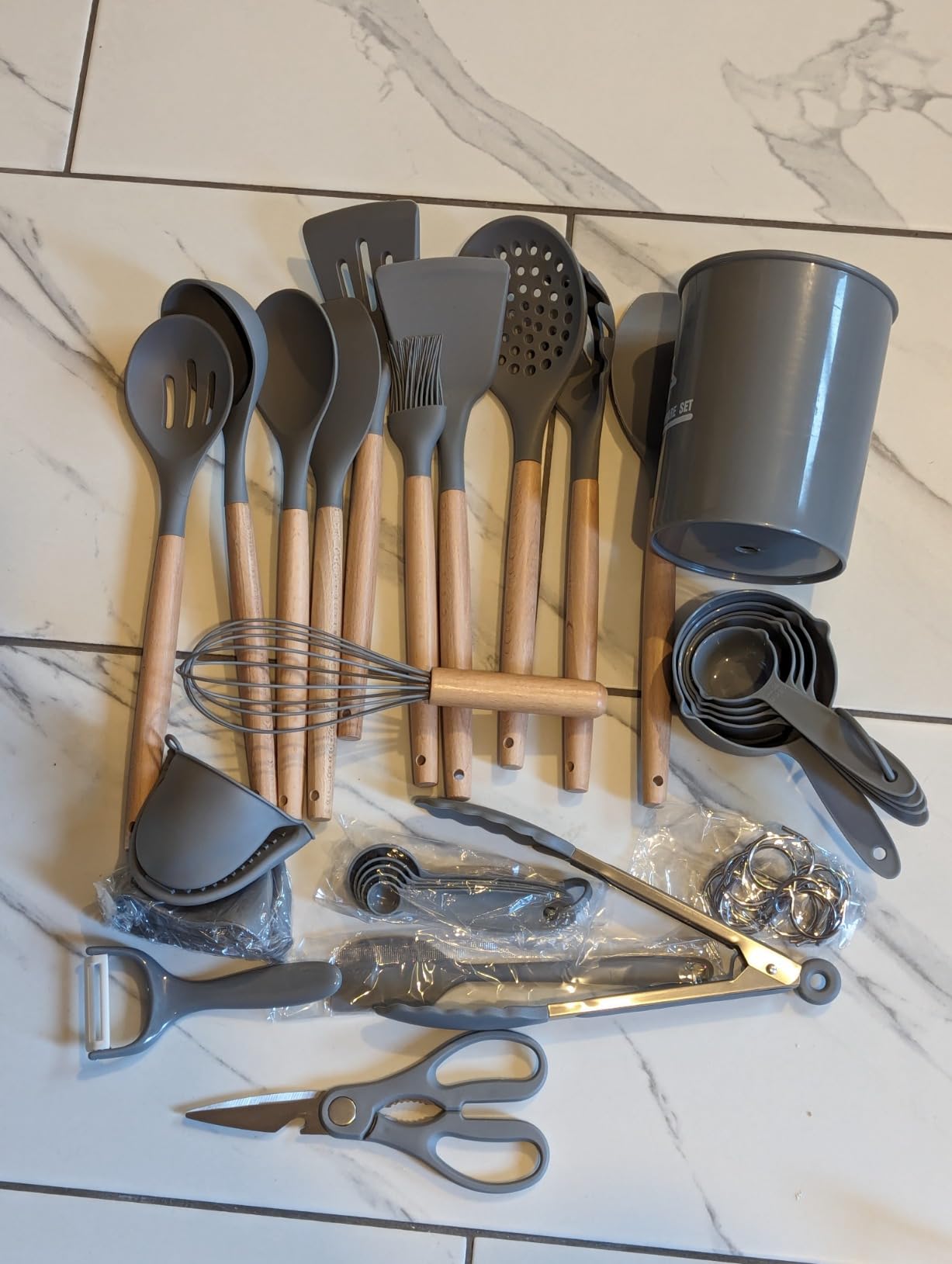 21 Pieces Kitchen Utensils Set, BEWOS Silicone Cooking Utensils Set ...