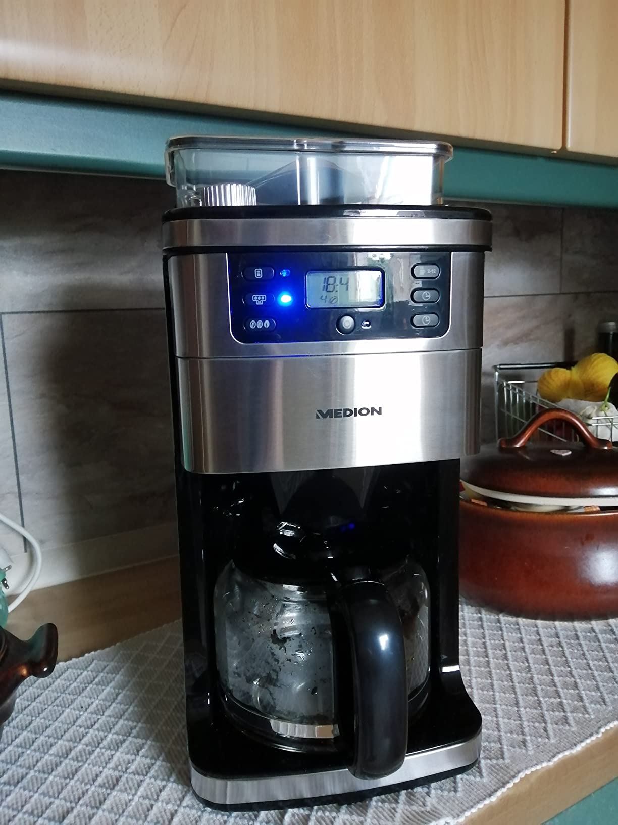 Amazon.de: MEDION Kaffeemaschine mit Mahlwerk und Glaskanne (1,5 Liter ...