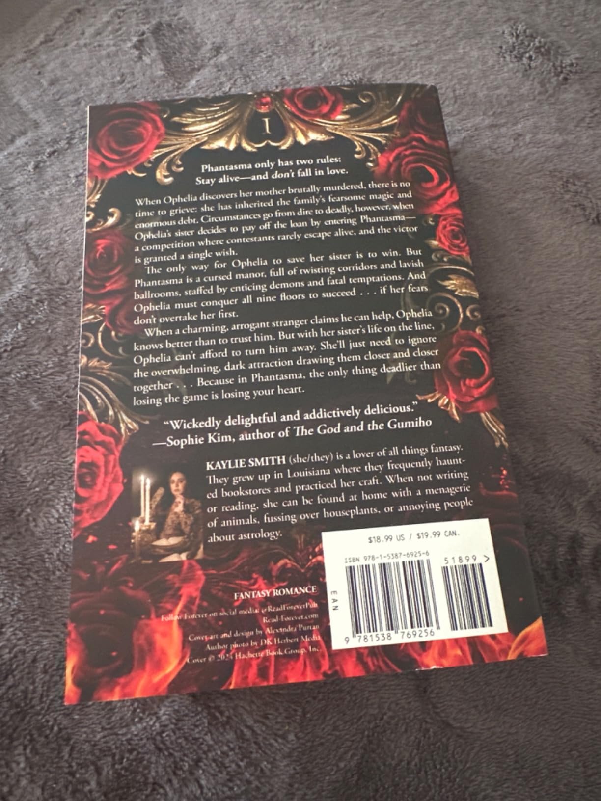 Phantasma: Smith, Kaylie: 9781538769256: Books - Amazon.ca