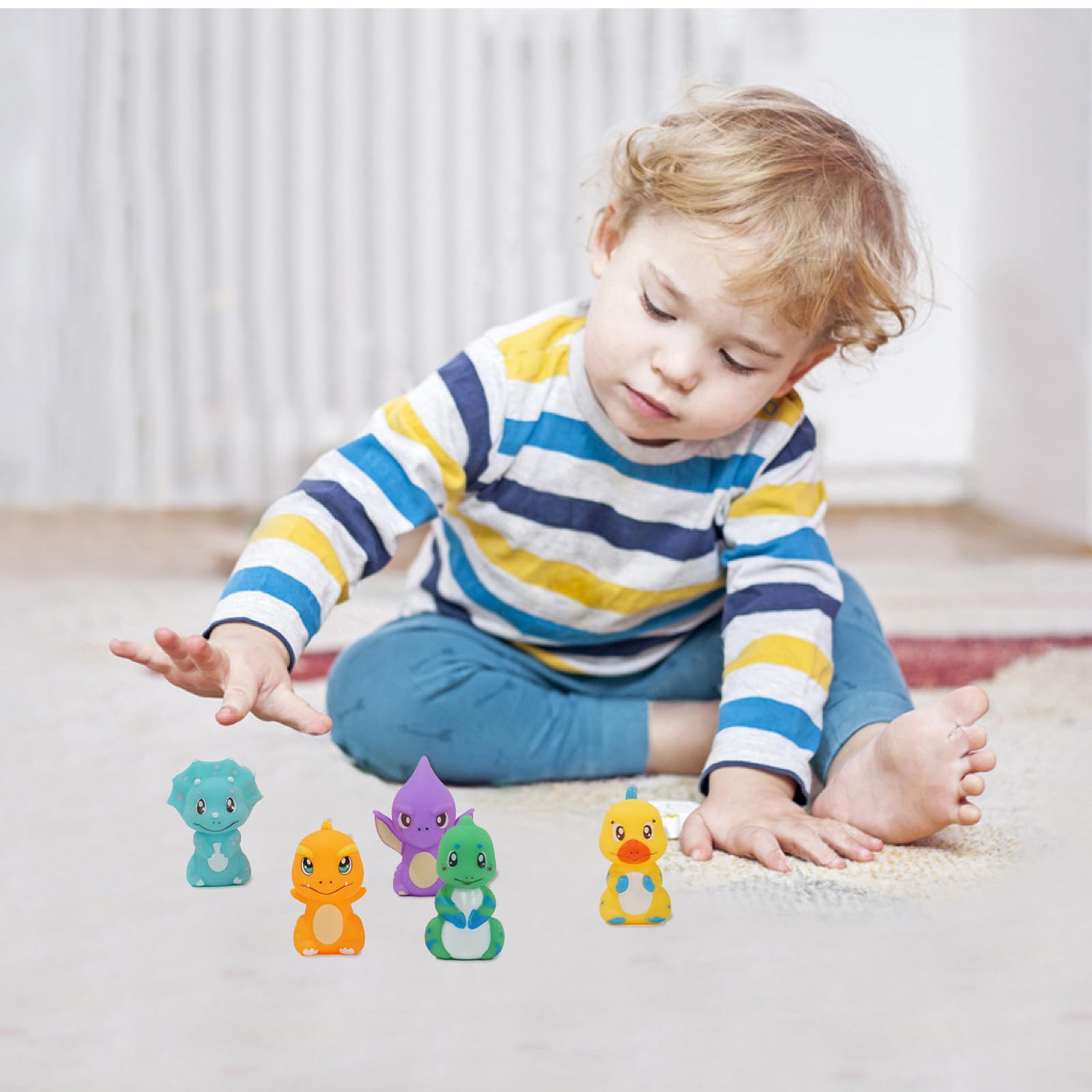 Satiskid 5 PCS Animal Finger Puppets, Cute Finger Doll Props, Dinosaur ...