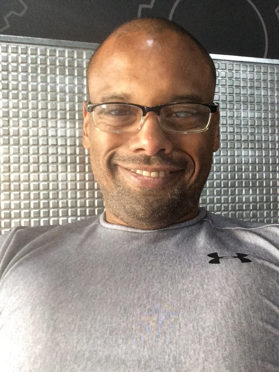 Vegan Bodybuilding & Fitness: Robert Cheeke, Julia Abbott ...