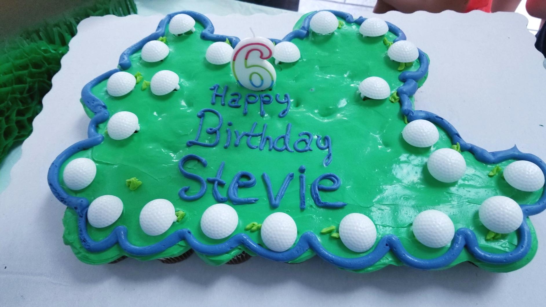 Amazon.com: DecoPac Golf Ball Cupcake Rings (12 Count) : Toys & Games