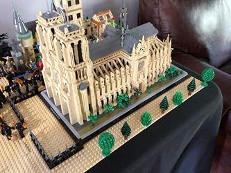 Amazon.com: LEGO Architecture Notre-Dame de Paris Replica ...