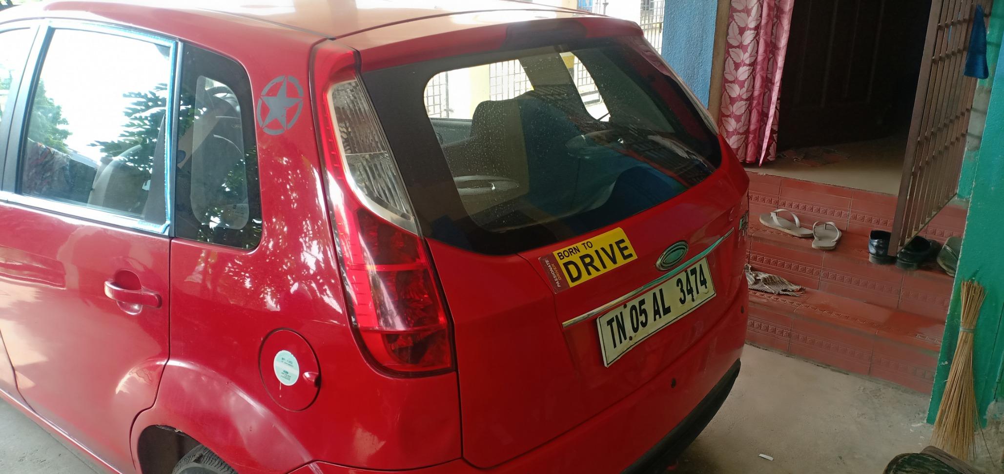 ISEE 360 Vinyl Born to Drive Car Sticker, 0.01 x 9.84 x 2.95 Inches ...