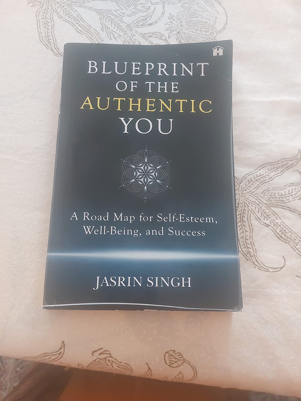 Blueprint of the Authentic You: A Road M : Amazon.in: Books
