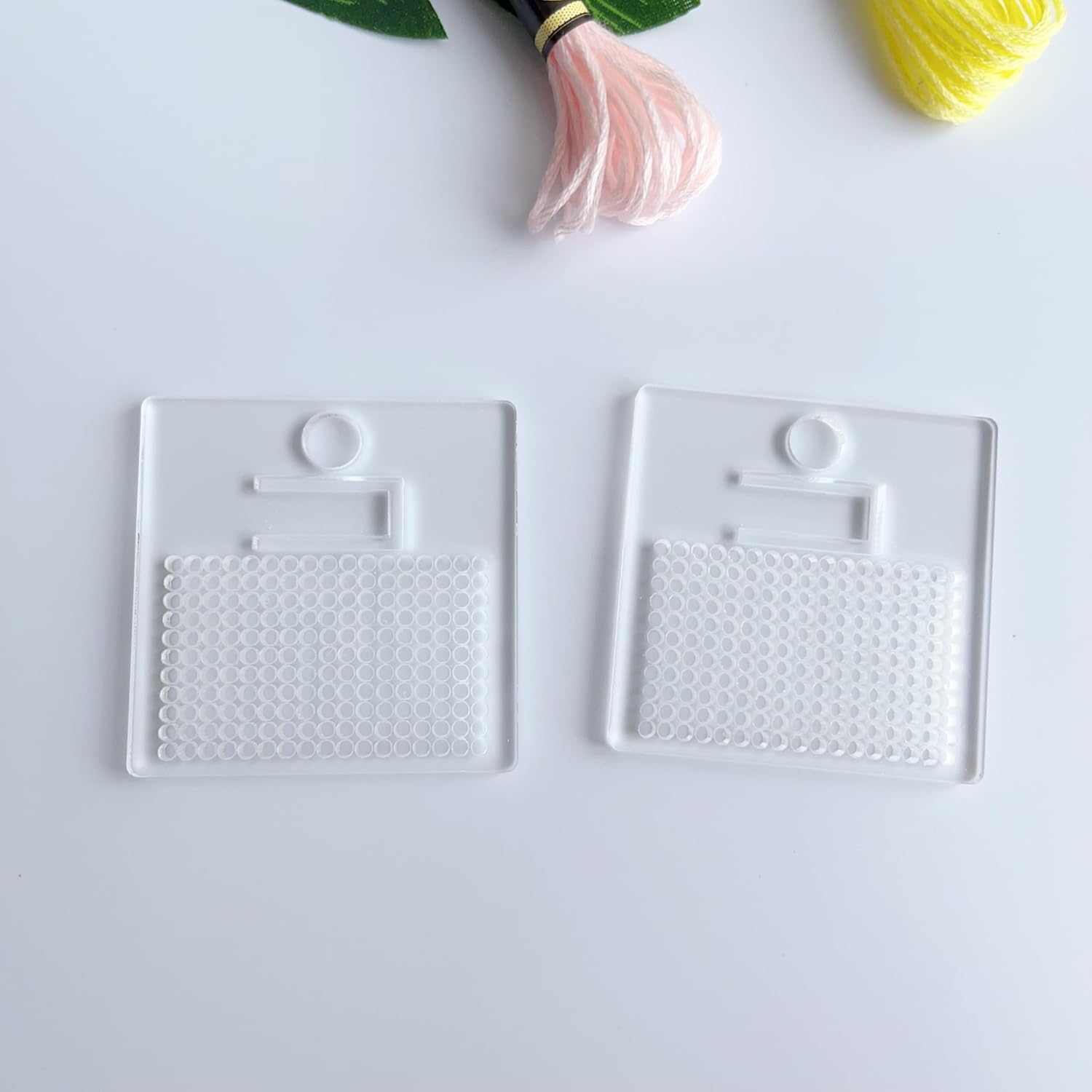 Amazon.com: Set of 20 Swatch Plates, Clear Acrylic Floss Swatches ...