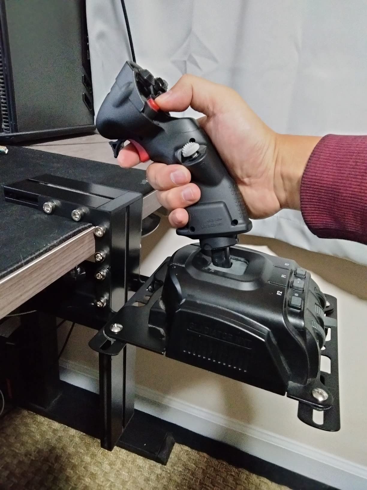 $8/mo - Finance J-PEIN (Upgraded): the desk mount for the flight sim ...