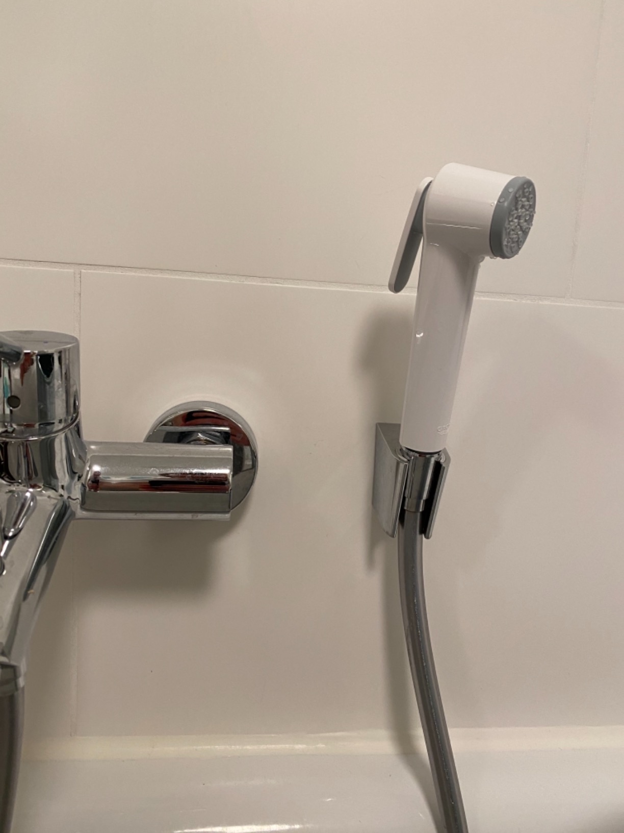 GROHE Tempesta-F Trigger Spray 28020L01 Weiß/Grau