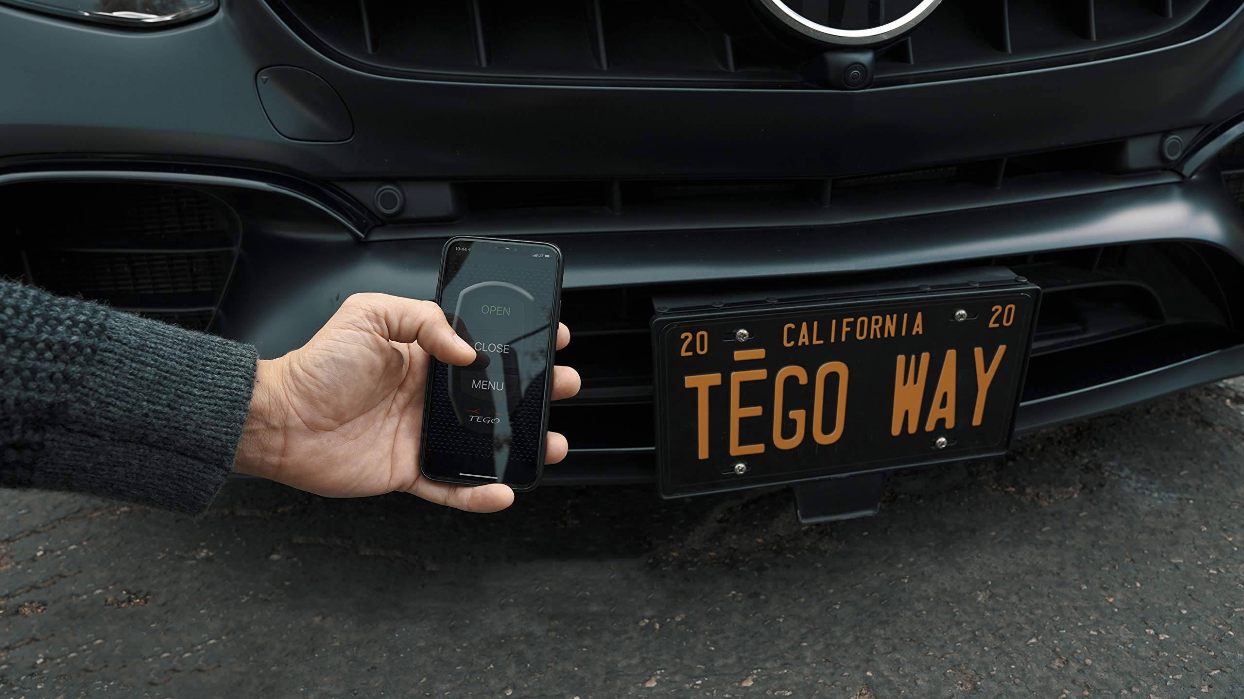 Buy TĒGO App-Enabled Front License Plate Retractor Low Profile Model ...