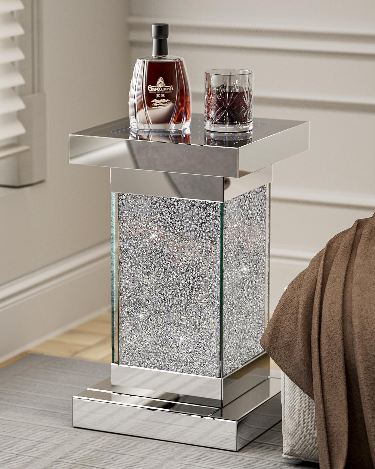 Amazon.com: IKIFLY Mirrored End Table with LED Lasagna Lights, Modern ...