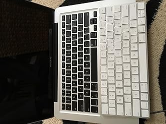 Amazon.com: Apple Magic Keyboard - US English, Includes Lighting to USB ...