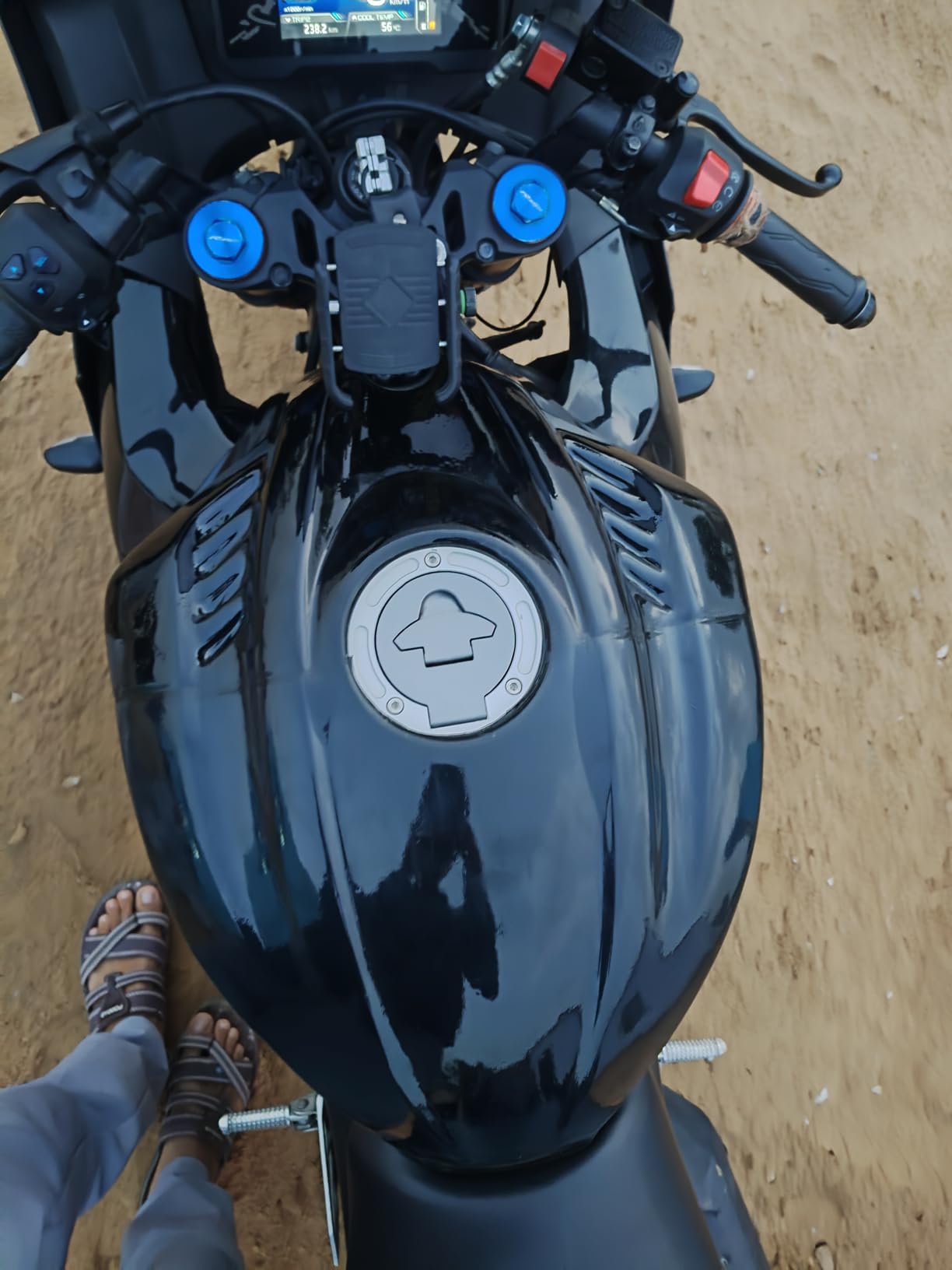 HARP MODZ® R6 Model Tank Cover for R15 V4 & R15M (Non Painted) : Amazon ...