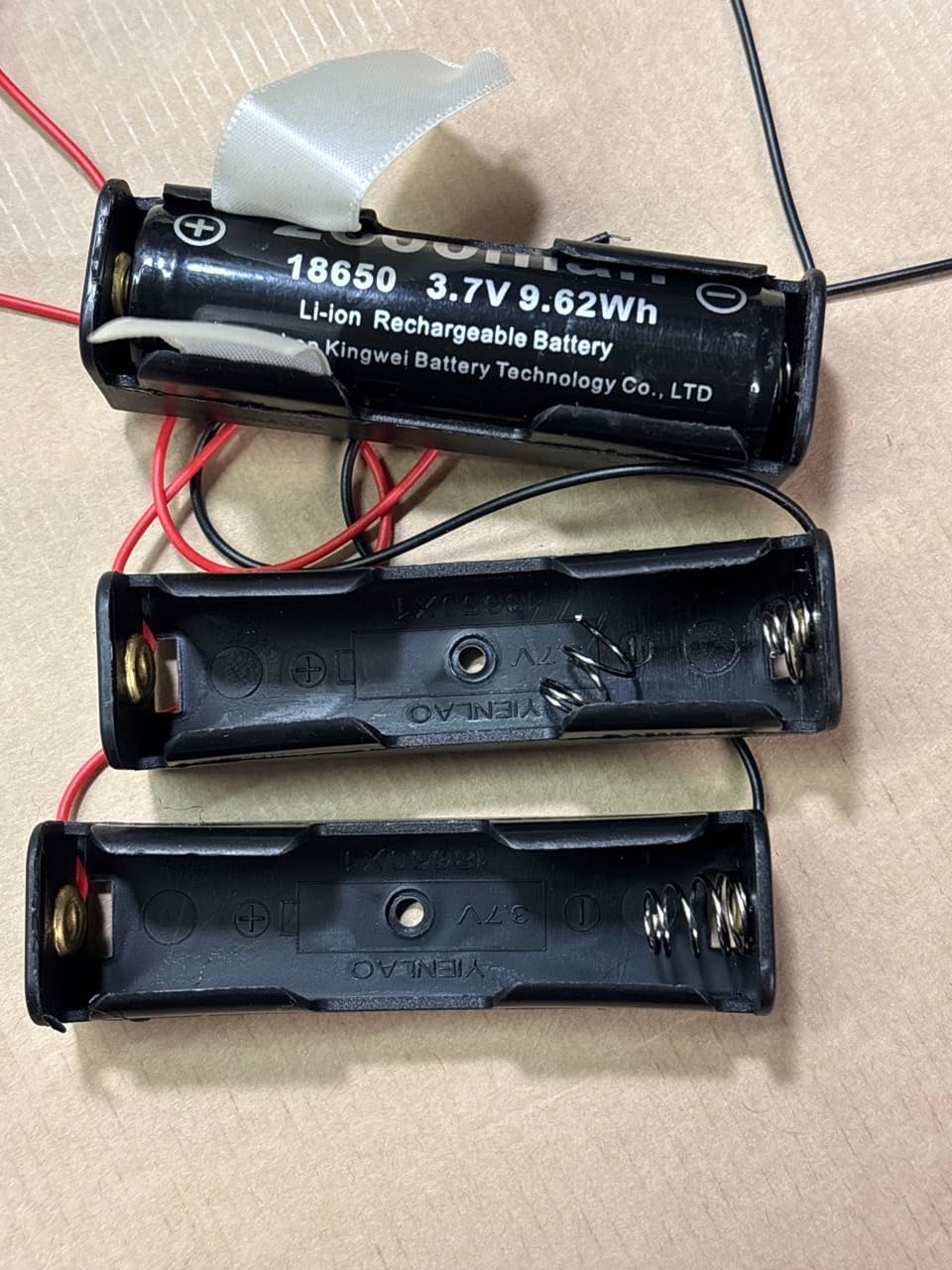 Amazon | Itisyou 18650 ケース 18650 電池ボックス リード線付き 5個入り DIY 電気回路作業に便利 | Itisyou | スペーサー