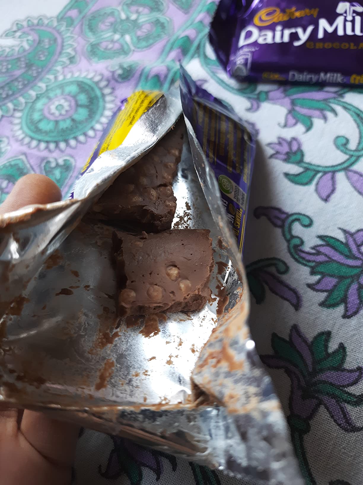 Cadbury Dairy Milk Crackle Chocolate Bar, 36 Grams (Pack of 10 ...