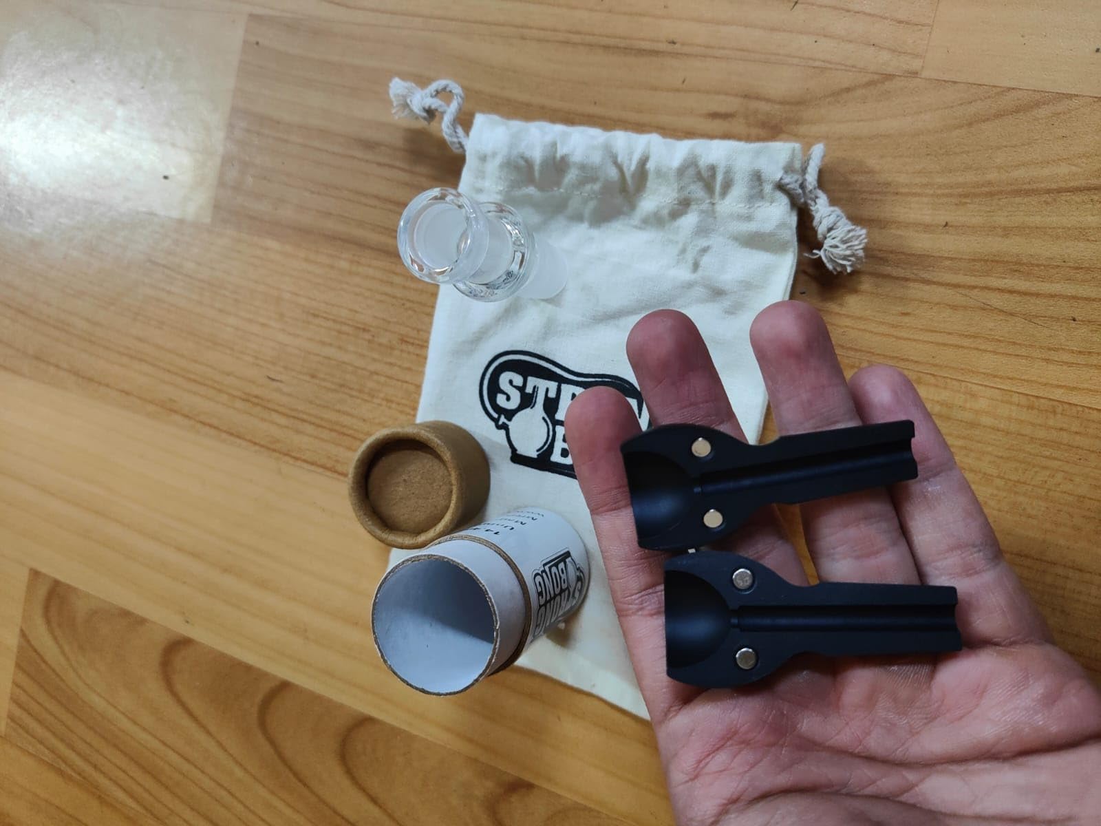 STRONG BONG | Unbreakable Magnetic Bong Shooter | 14.4mm | Built to ...