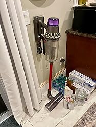 Amazon.com - Dyson Outsize Cordless Vacuum Cleaner, Nickel/Red, Extra Large