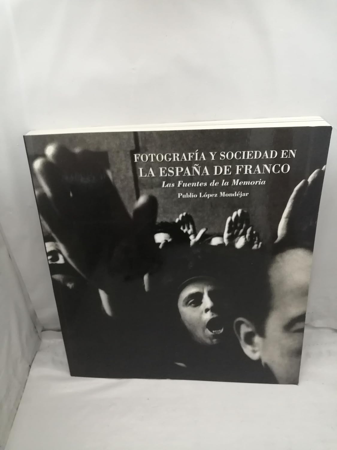 Amazon.com: Fotografía y sociedad en la España de Franco : fuentes de ...