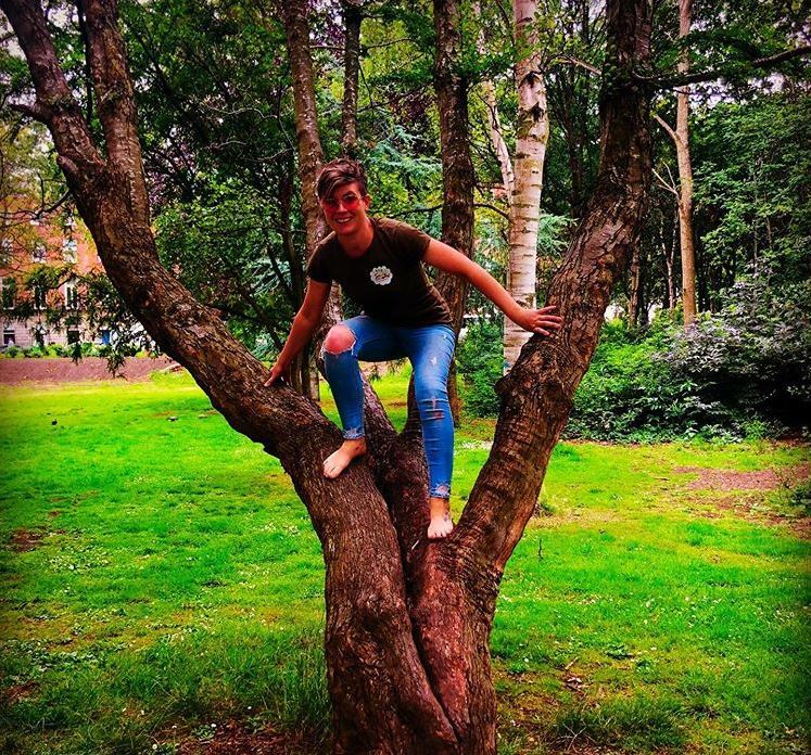 Amazon.com: Emma-Jane Leeson: books, biography, latest update