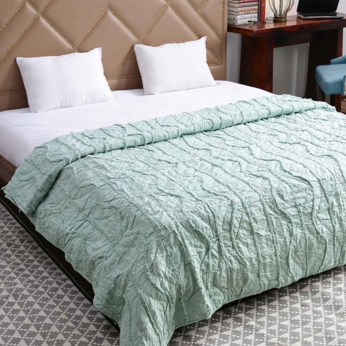 Buy SOLAJ Quilt - DQT0047 Online at Low Prices in India - Amazon.in