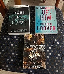 Does It Hurt?: An Enemies to Lovers Romance eBook : Carlton, H. D.: Amazon.com.au: Kindle Store